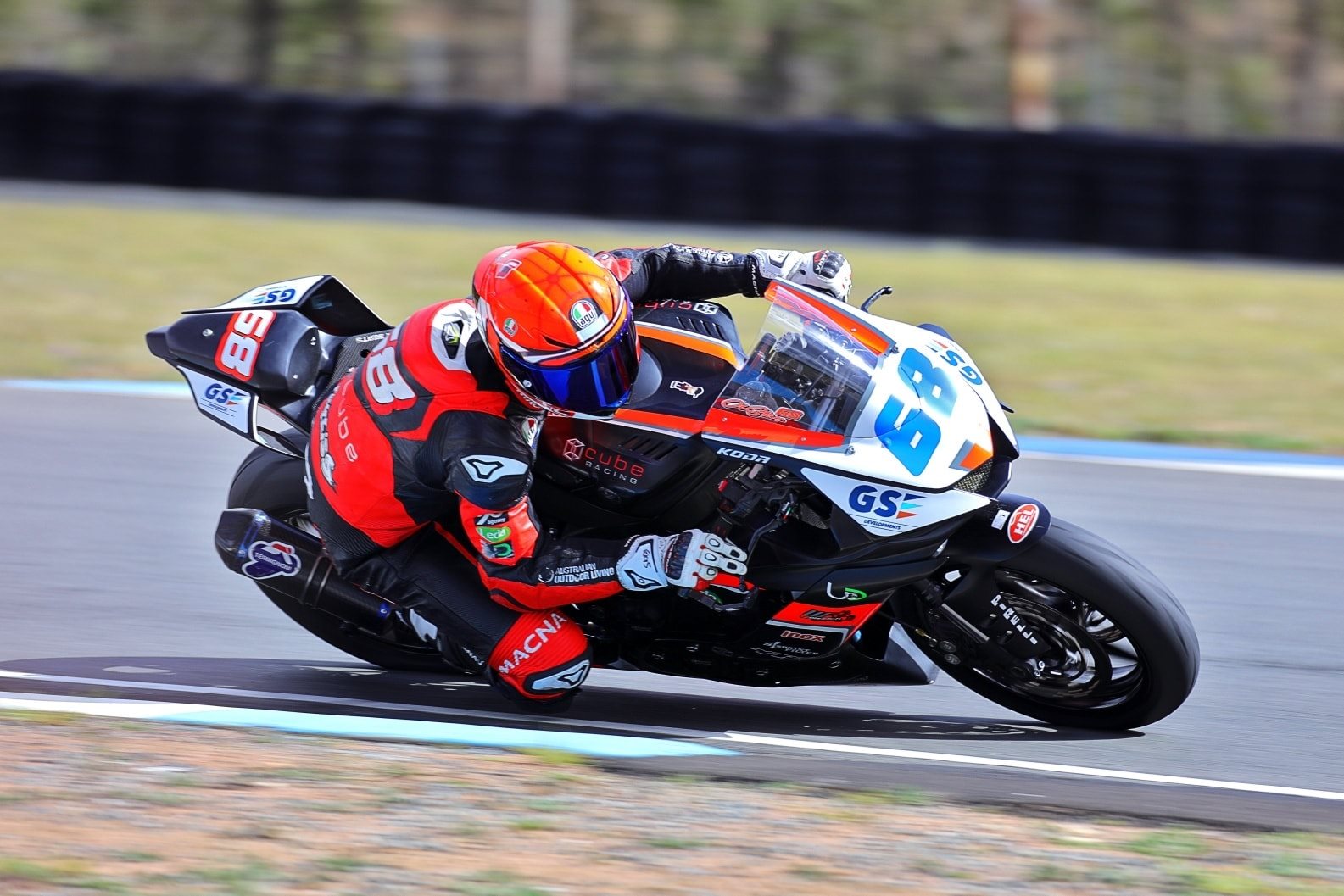 Double header race weekend for Eazi-Grip supported Cube Racing - Eazi ...