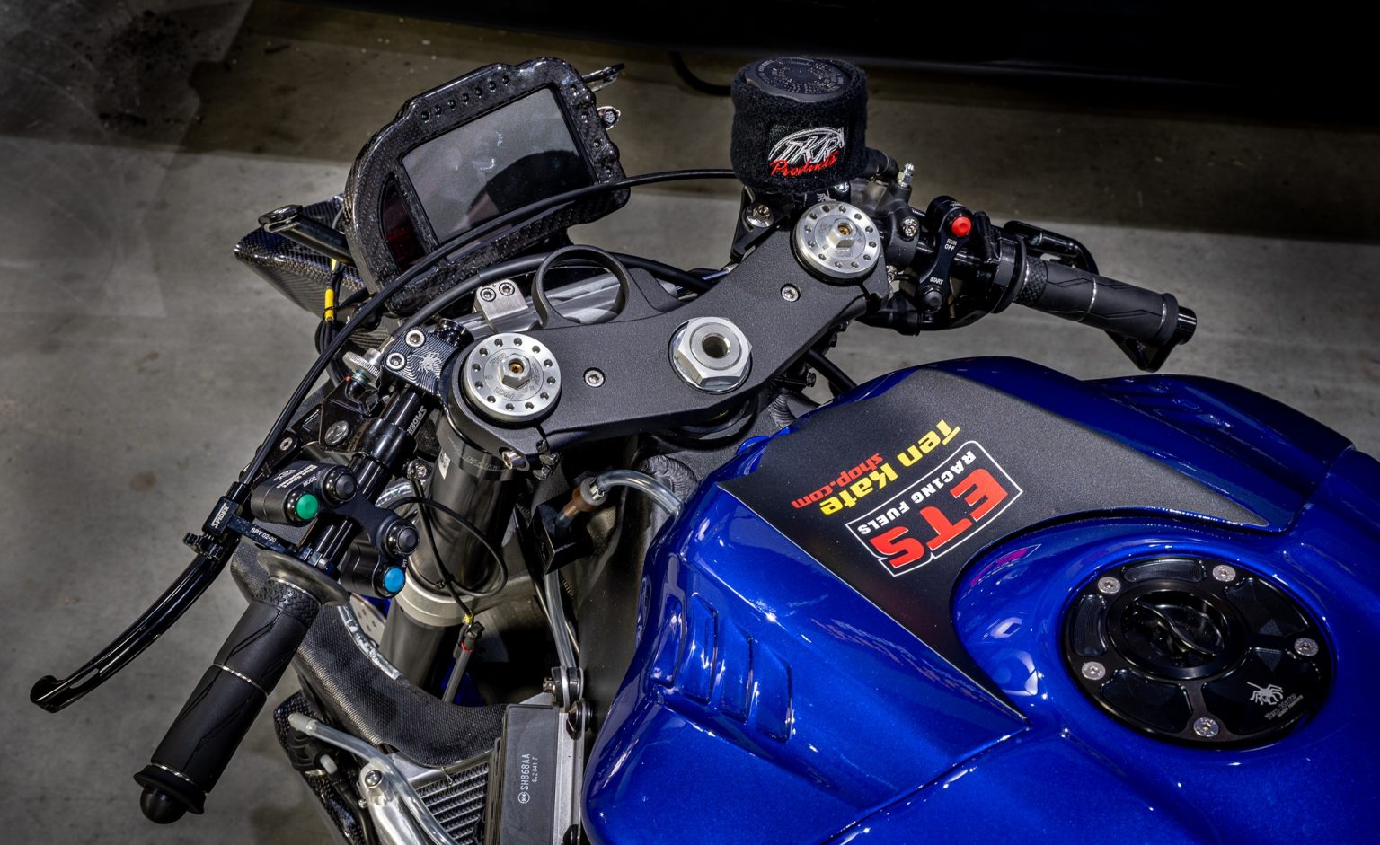 Eazi-Grip supported Ten Kate Racing reveal their R6 World Supersport ...