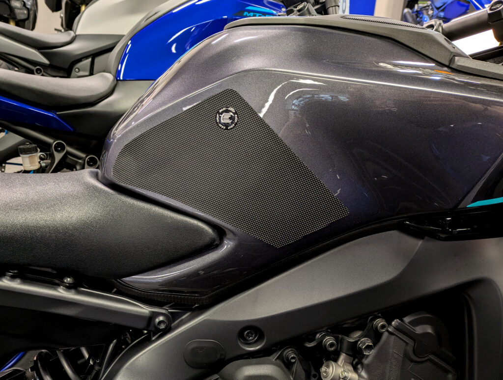 Eazi-Grip Yamaha MT-09 2024-2026 Clear Tank Grips - Eazi-Grip & Eazi-Guard