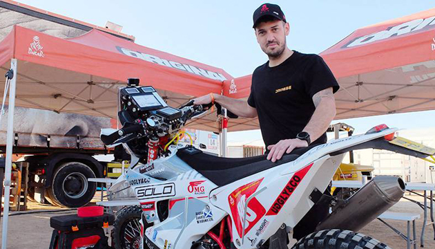 Our supported rider James Hillier at the Dakar Rally - Eazi-Grip & Eazi ...