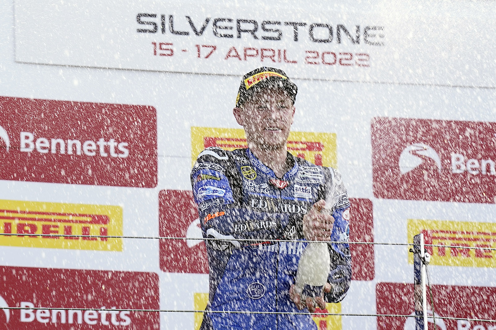 McAMS Yamaha do the double with Tim Neave and Jason O'Halloran makes ...