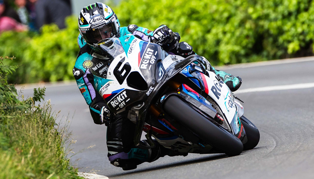 Michael Dunlop tops the leaderboard in final TT 2025 qualifying session ...