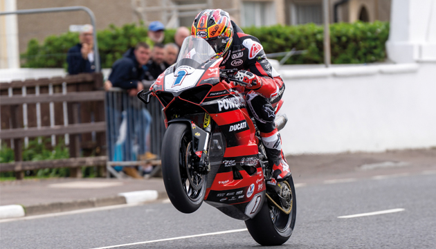 Glenn Irwin claims superbike pole, Richard Cooper provisional ...