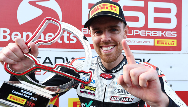 Danny Buchan is King of the Mountain at Cadwell Park - Eazi-Grip & Eazi ...